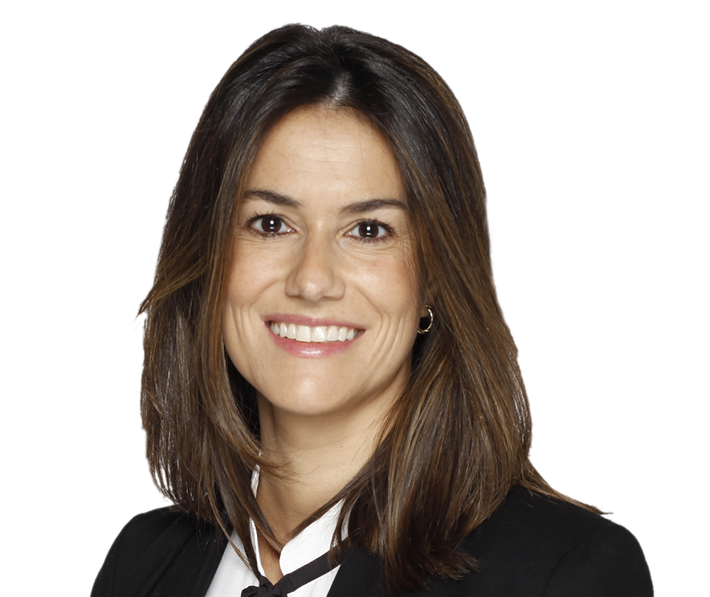 Ana Calvo - Senior Associate - Freshfields
