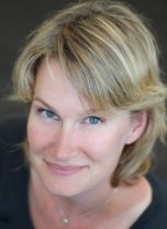 Delphine Sztermer - Partner - Accuracy