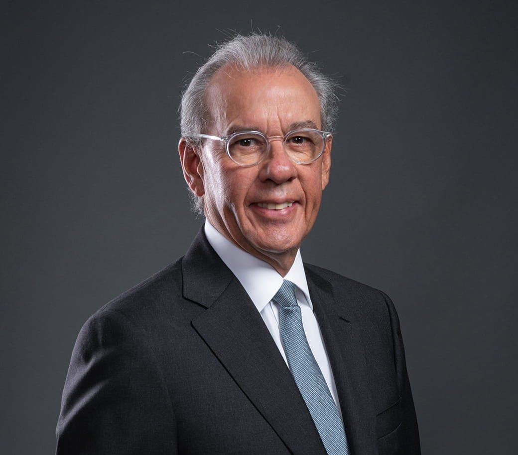 Eduardo Gallástegui Armella - Partner - DLA Piper