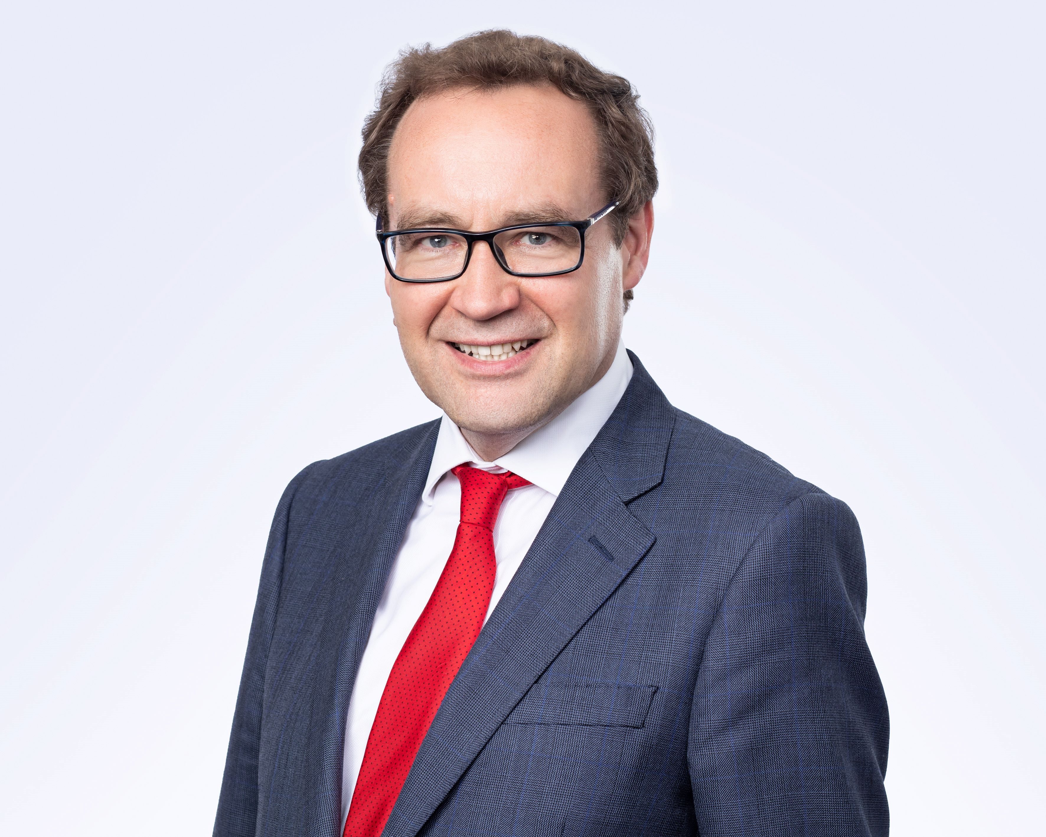 James Clanchy - Independent Arbitrator - Six Pump Court