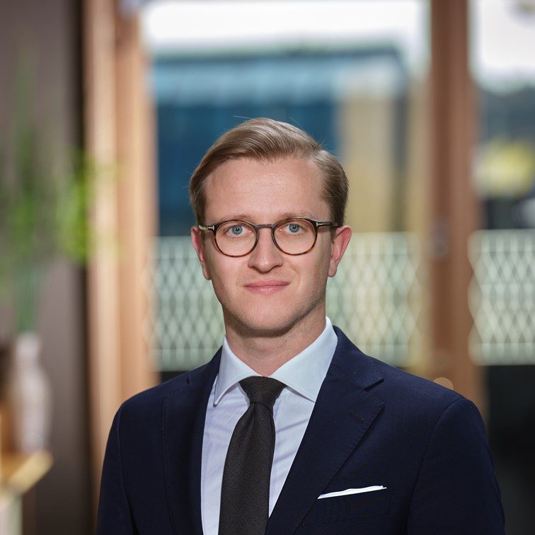 Nils Ivars - Senior Associate - Vinge